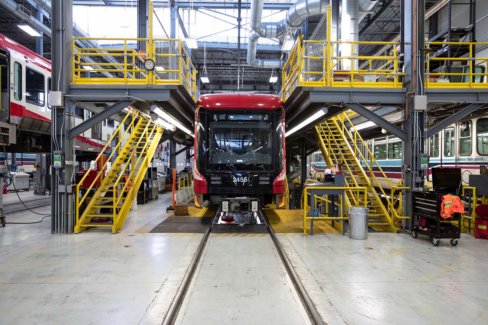 Two contracts awarded to advance Green Line LRT Maintenance and Storage ...